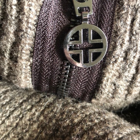 Linea by Louis Dell'Olio | Sweaters | New Linea By Louis Dellolio Mocha ...